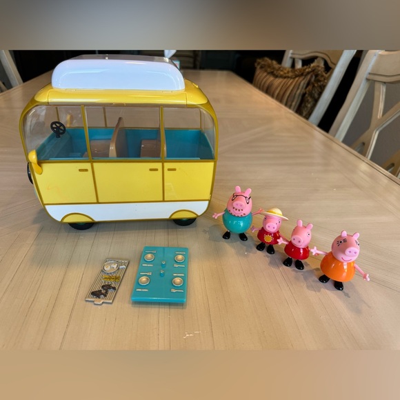 Peppa Pig | Toys | 21 Peppa Pig Camper Van Bus W Original Peppa Family ...